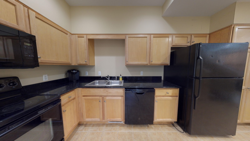 818 South Forest Unit A | Quality Student Housing